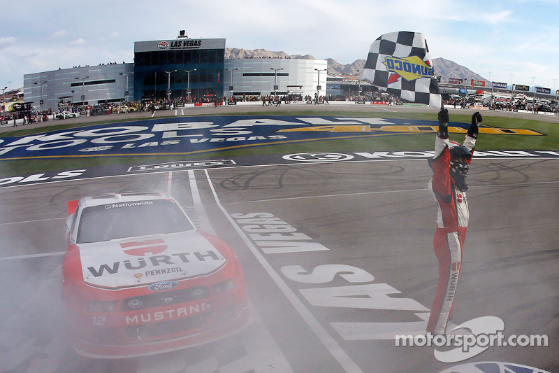 Dominant performance leads to Hornish win at Vegas