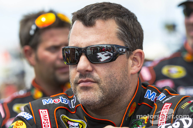 Tony Stewart and his midget race cars hits the road