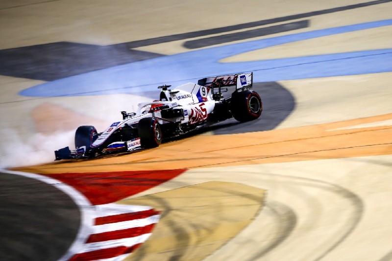 Selbstironisch: Haas-Team schenkt Nikita Masepin einen "Masespin"