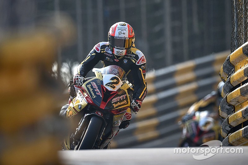 Macau-Rekordsieger Michael Rutter holt provisorische Pole-Position für BMW