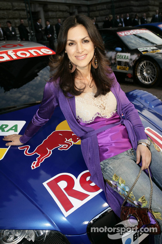 Viktoria Skaf, wife of Heiner Lauterbach at DTM Presentation 2005, Hamburg